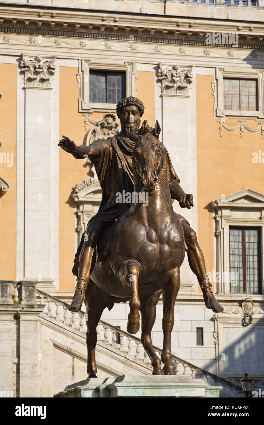 Equestrian Statue of Marcus Aurelius, Rome Stock Photo - Alamy