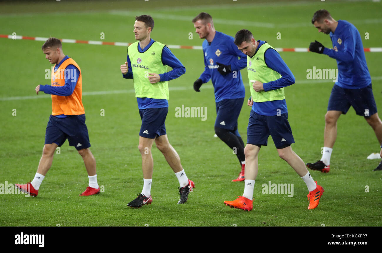 Northern Ireland's (from left to right) Jamie Ward, Jonny Evans, Chris ...