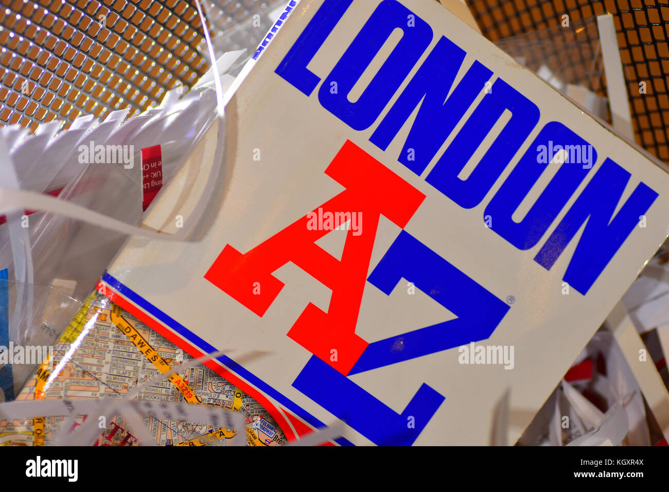London a to z map hi-res stock photography and images - Alamy