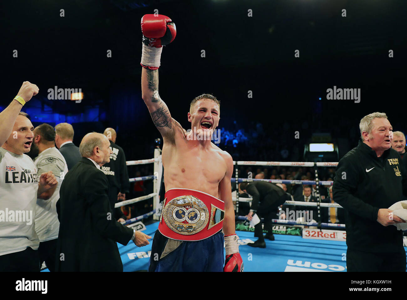 Josh Leather celebrates beating Glenn Foot after their IBF European ...