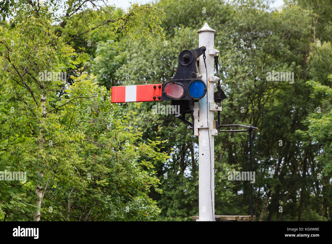 Railway semaphore stop signal in hi-res stock photography and images ...