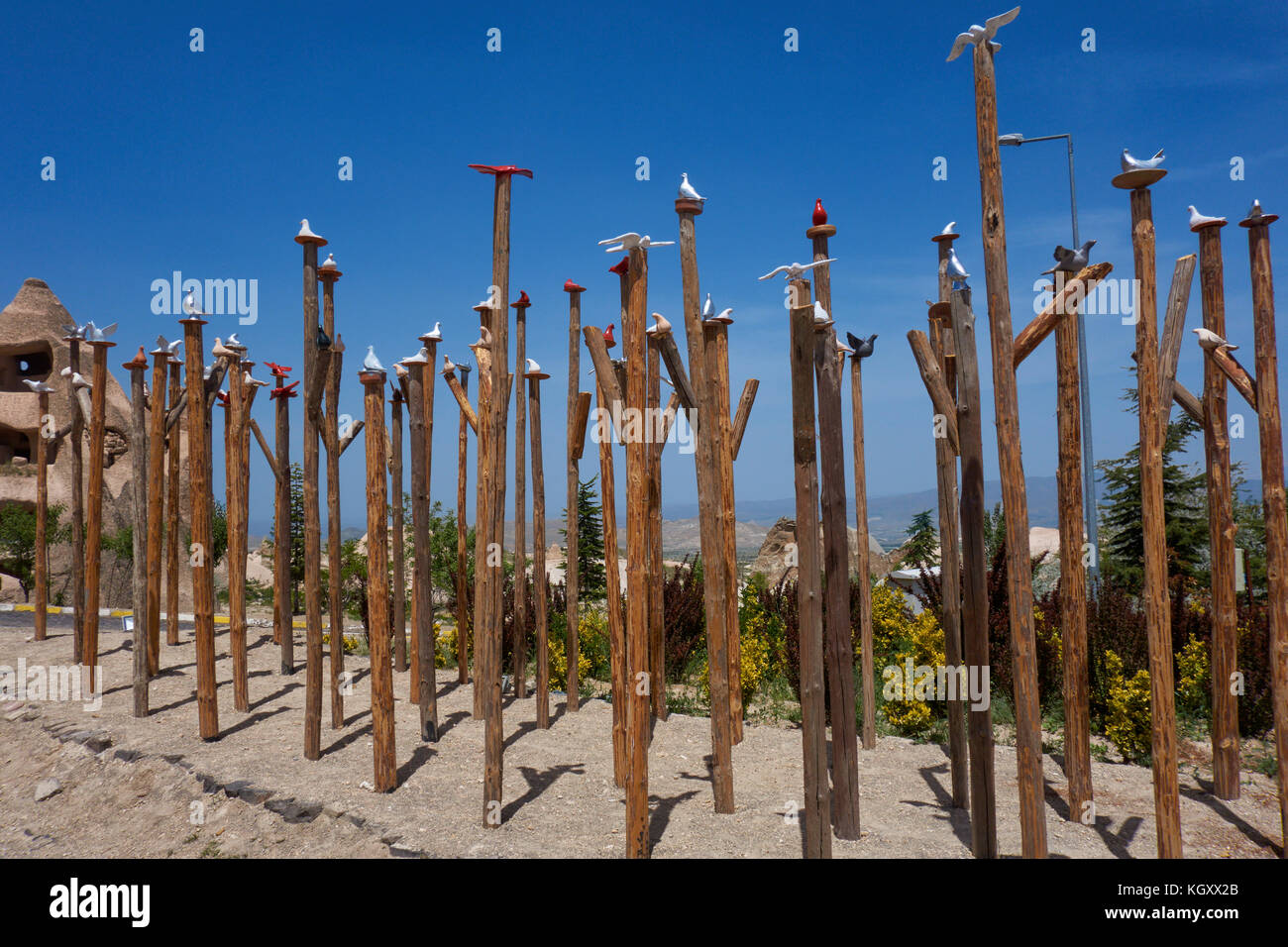 Decorative and sculptures at the start of the Pigeon Valley ...