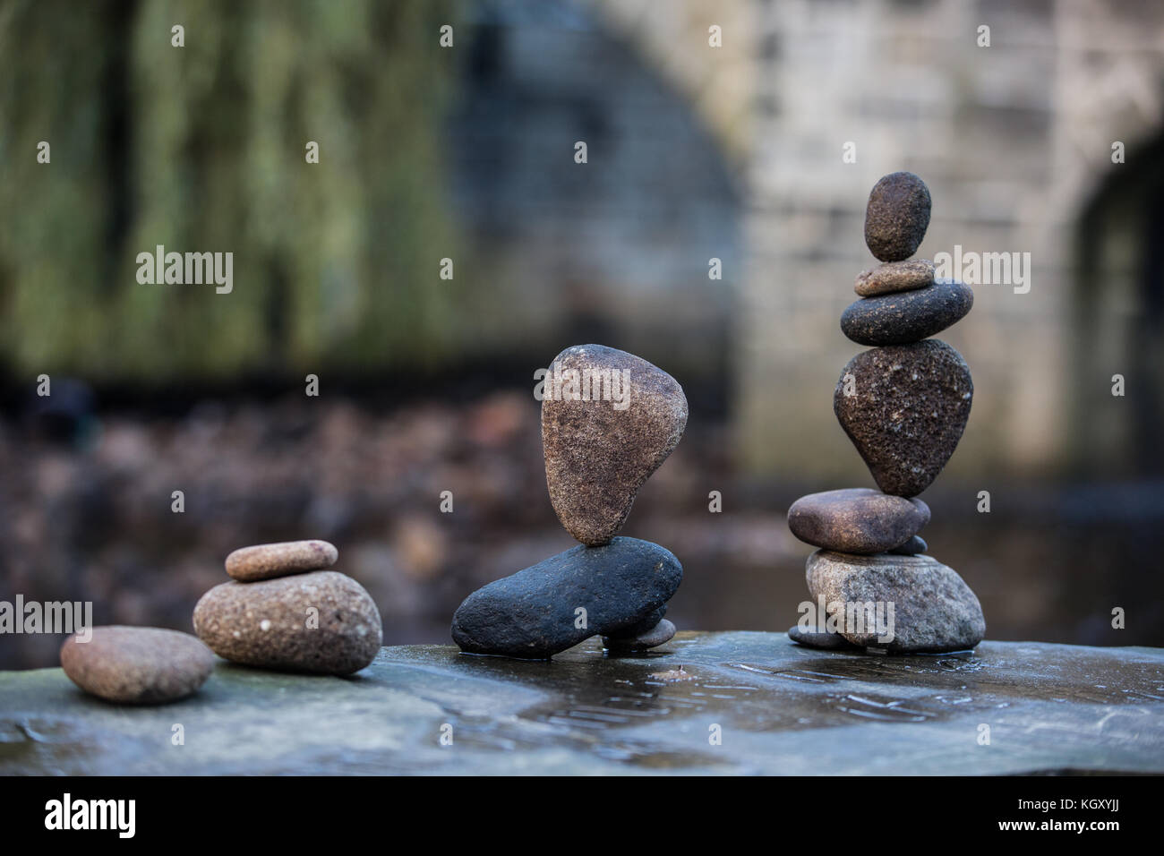 Stone balance art Stock Photo - Alamy