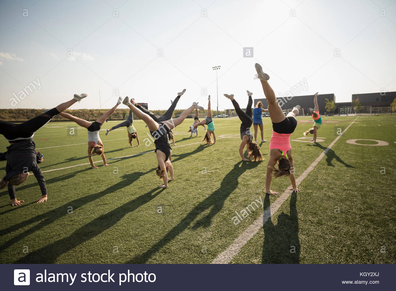 Handstands school hi-res stock photography and images - Alamy
