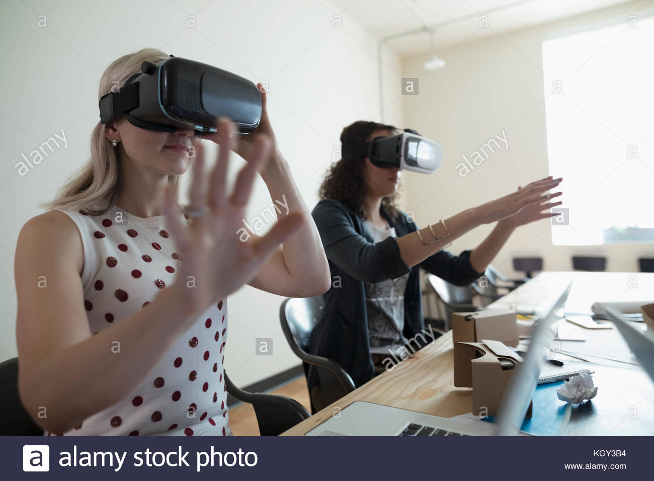 Workplace testing hi-res stock photography and images - Alamy