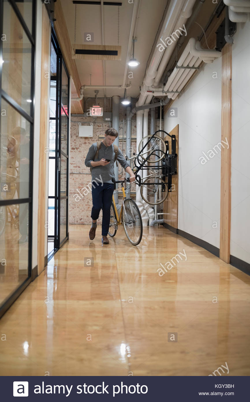 Texting While Walking Stock Photos & Texting While Walking Stock Images ...
