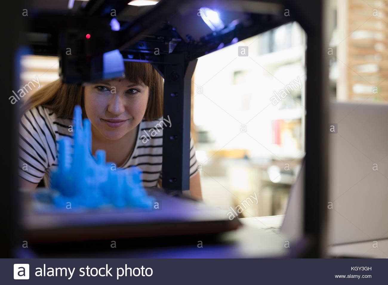 Architect working 3d model hi-res stock photography and images - Alamy