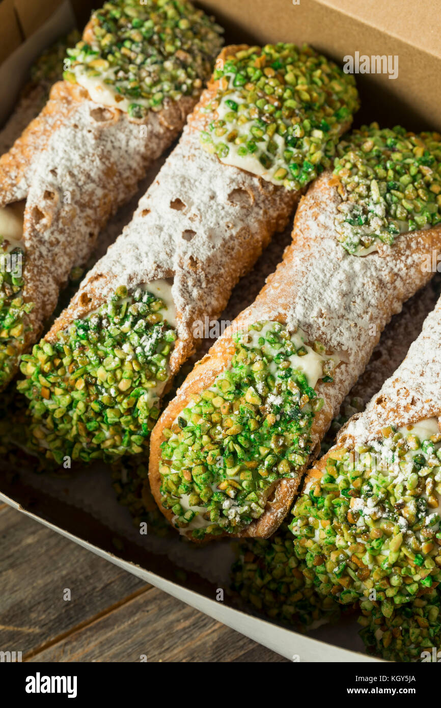 Traditional Homemade Sicilian Cannolis with Pistachios Stock Photo - Alamy