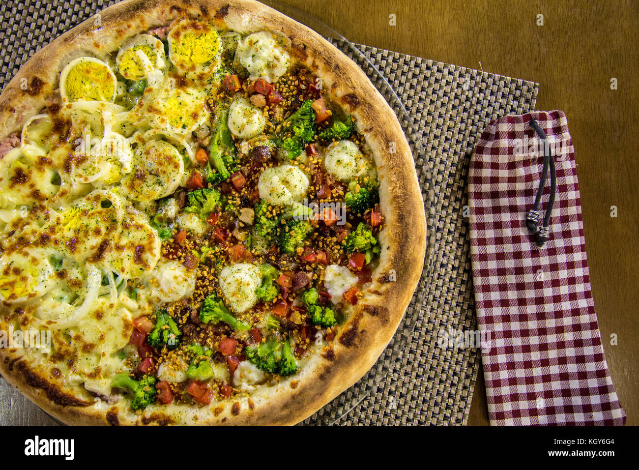 pizza brazilian food cuisine Stock Photo - Alamy