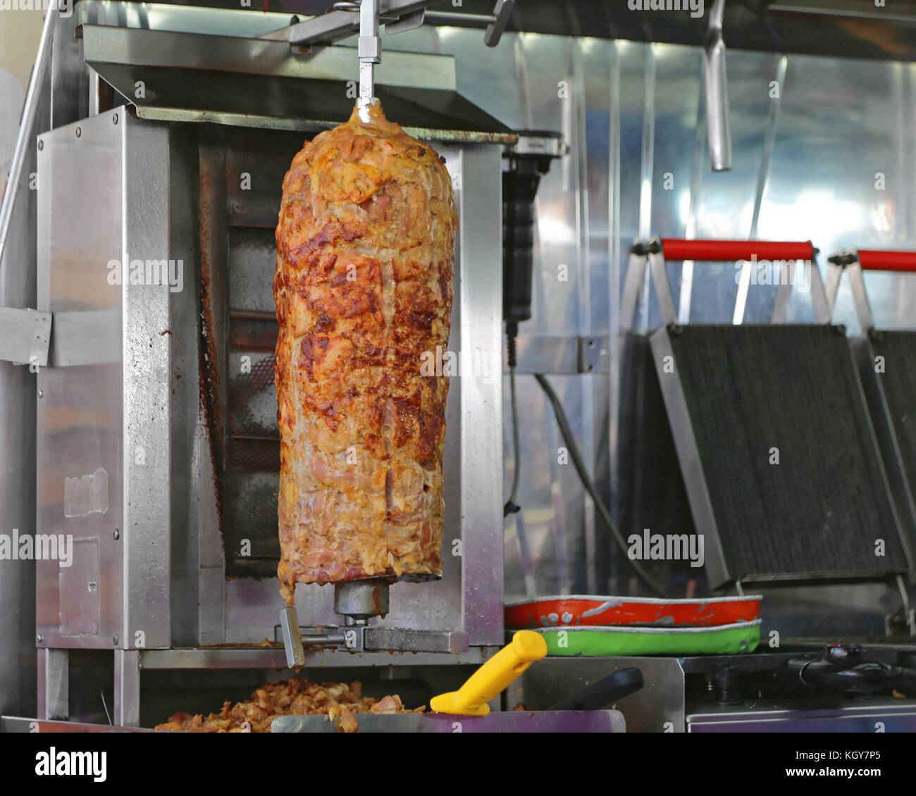 Rotisserie greek gyros hi-res stock photography and images - Alamy
