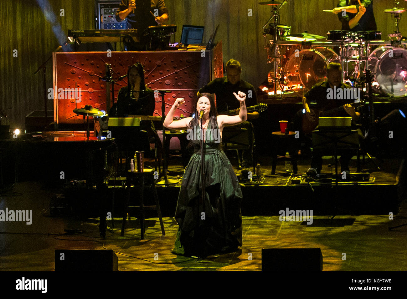 Evanescence band hi-res stock photography and images - Alamy
