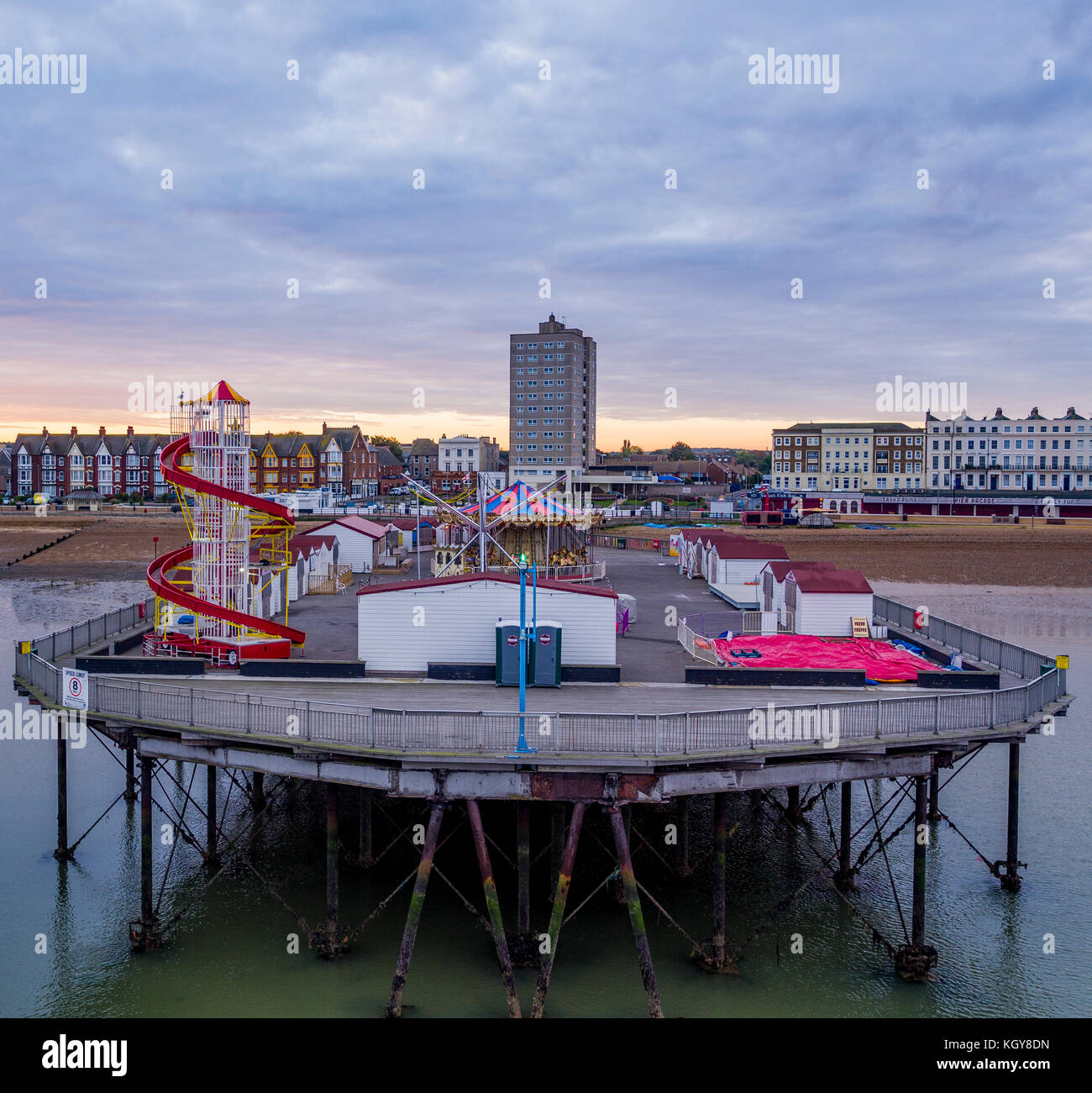 Herne bay pier, Herne bay, Kent, UK Stock Photo - Alamy