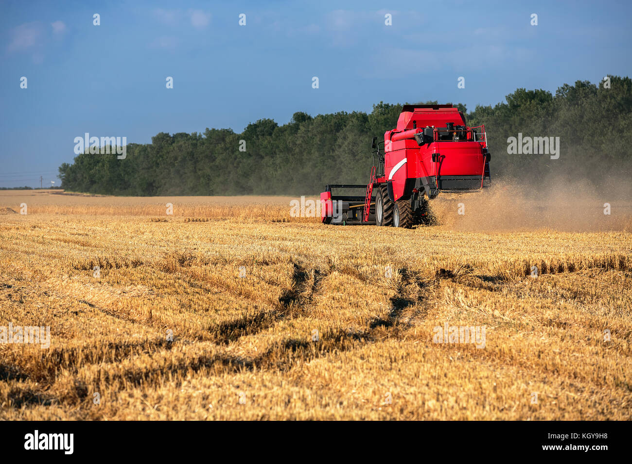 Harvesting machine agricultural farming tractor hi-res stock ...