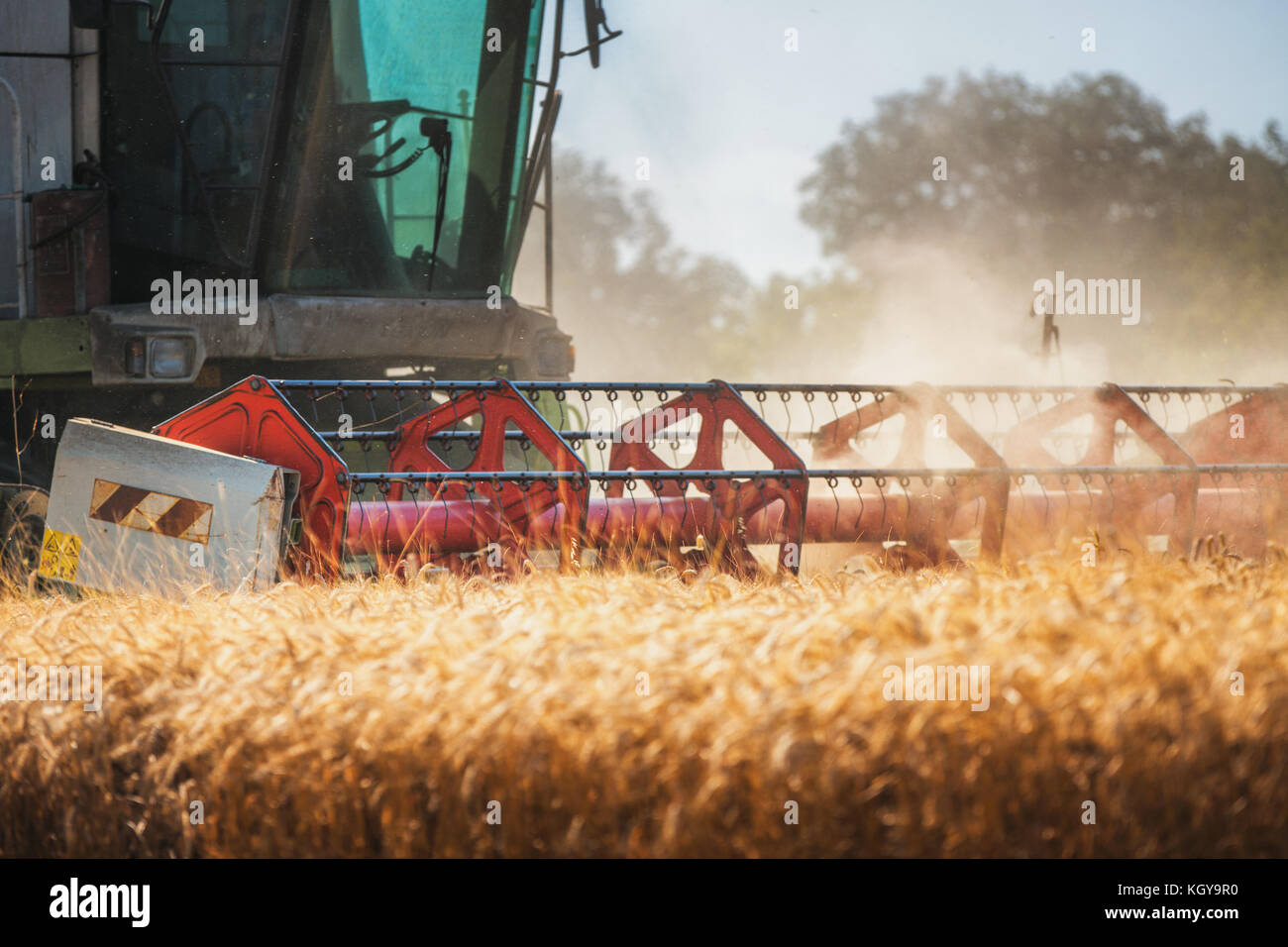 Harvesting rural hi-res stock photography and images - Alamy
