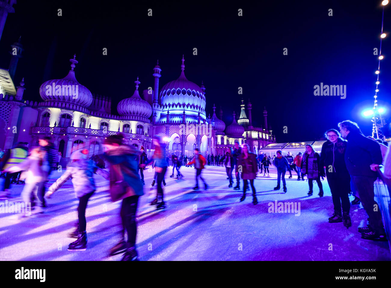 Ice rinks hi-res stock photography and images - Alamy