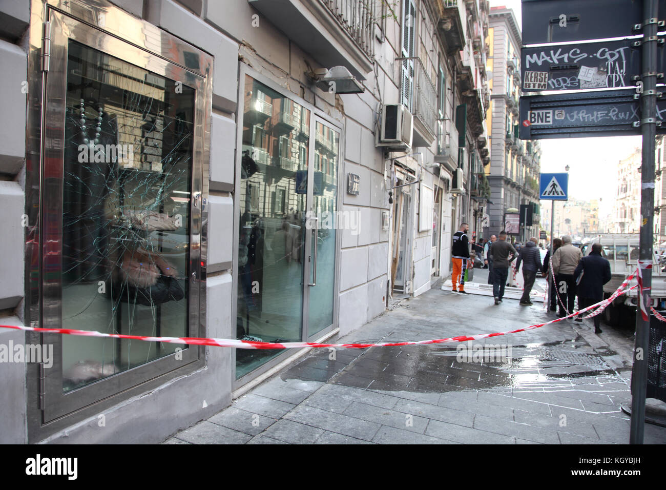 Bomb exploded last night hi-res stock photography and images - Alamy
