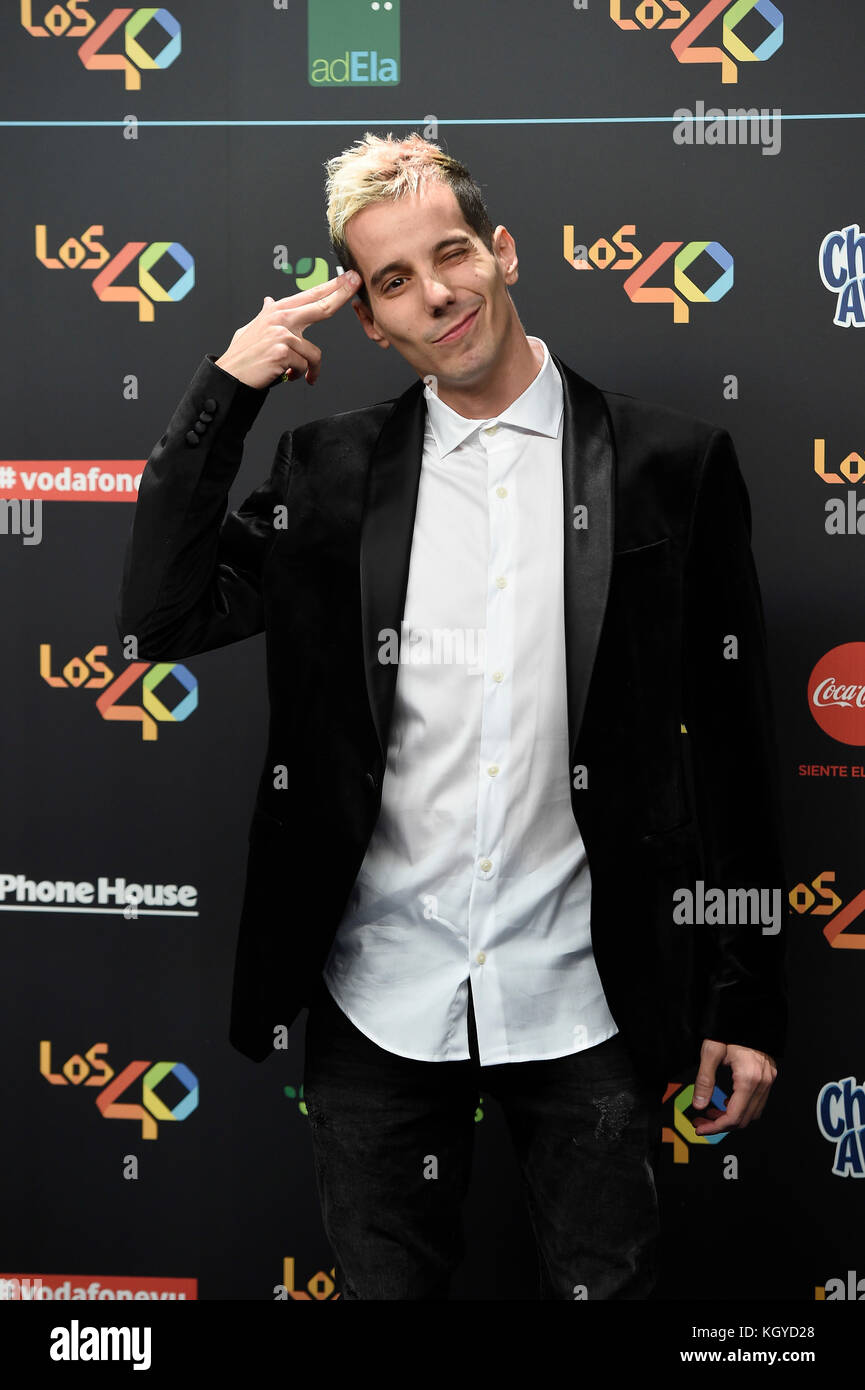 Madrid, Spain. 10th Nov, 2017. Singer Skone during the 40 Principales ...