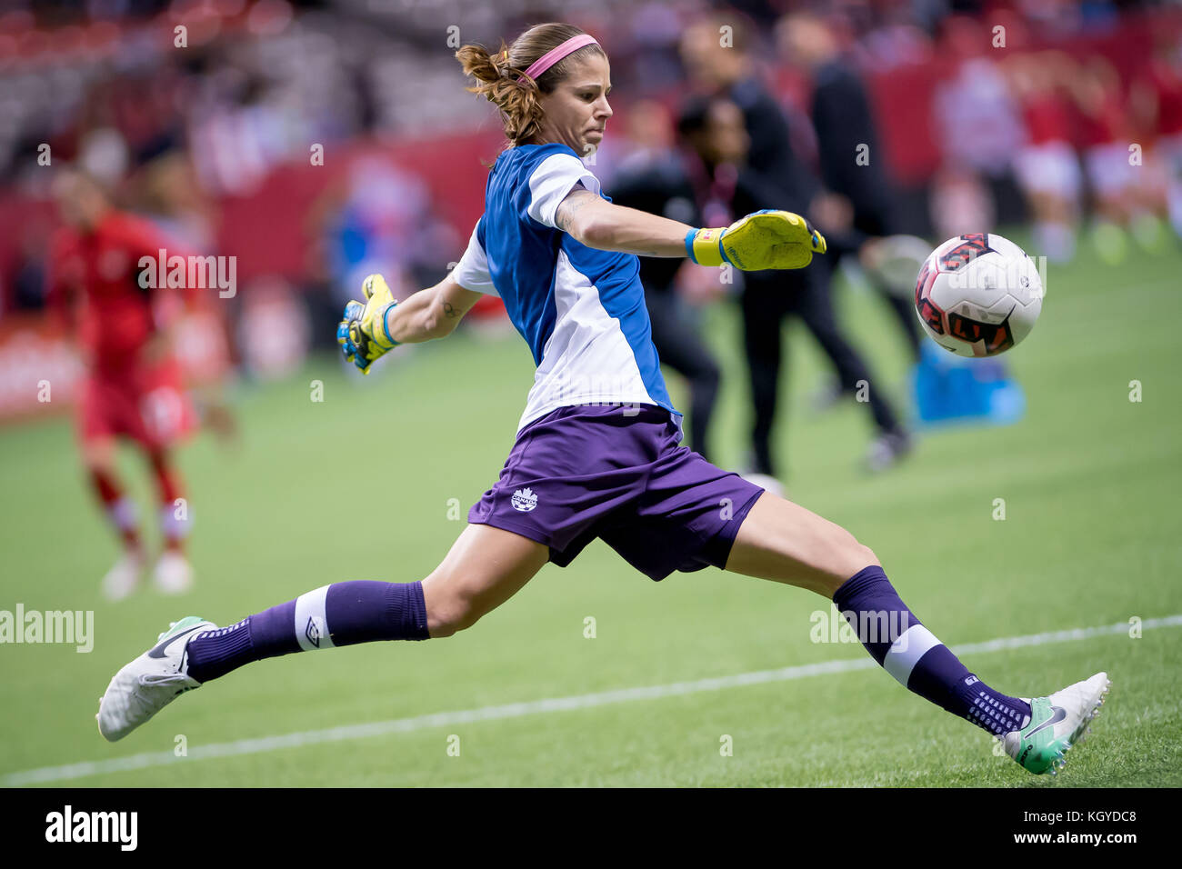Vancouver, Canada. 09th Nov, 2017. Team Canada goal keeper Stephanie ...