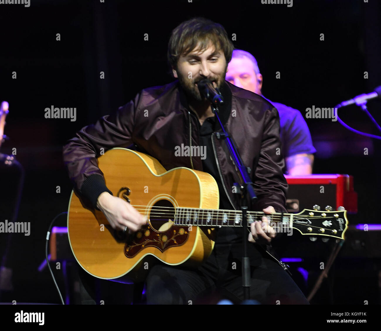 Nashville, Tennessee, USA. 10th Nov, 2017. Dave Haywood, Lady ...