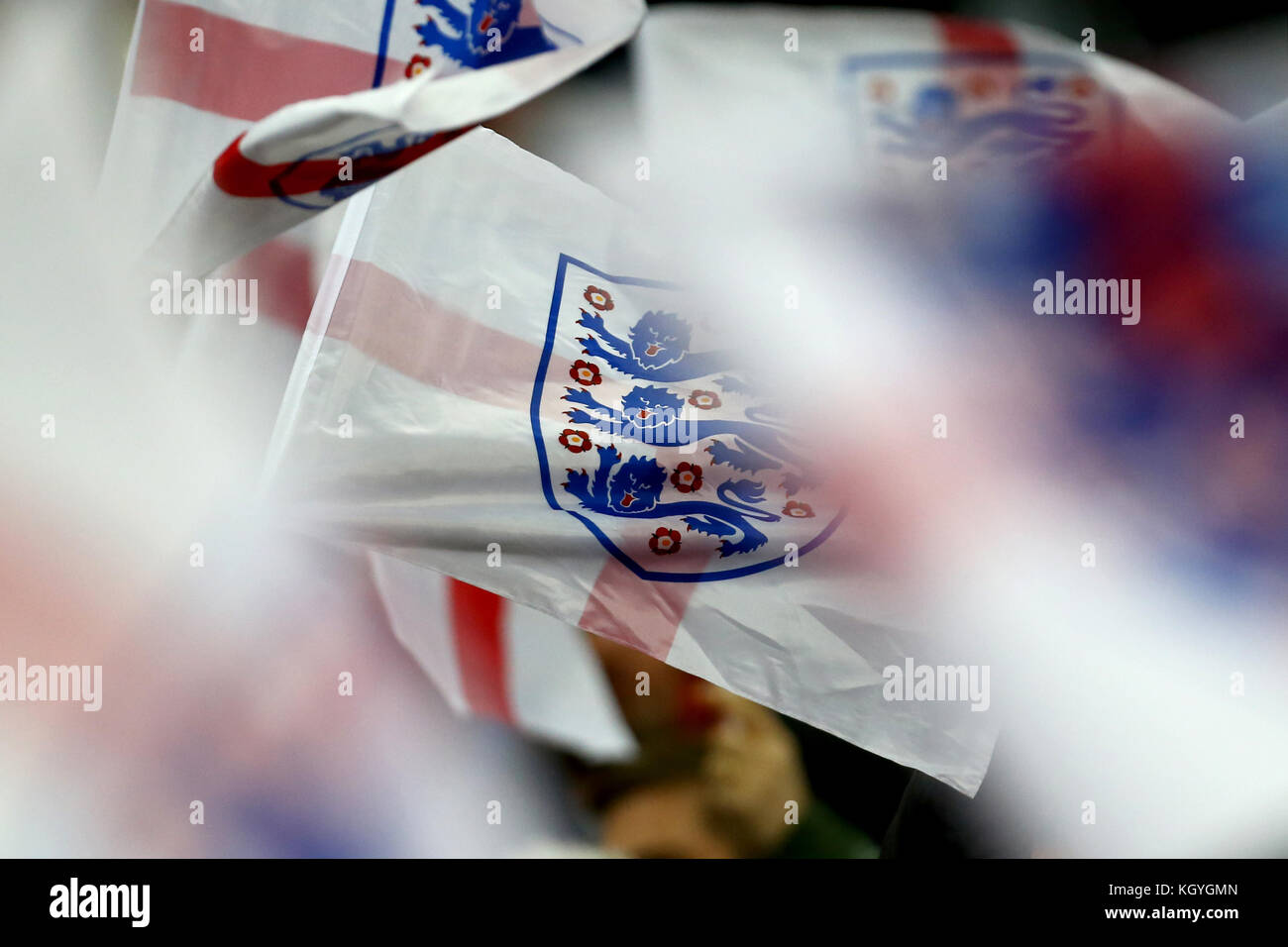 London, UK. 10th Nov, 2017. England fans fly flags during the ...