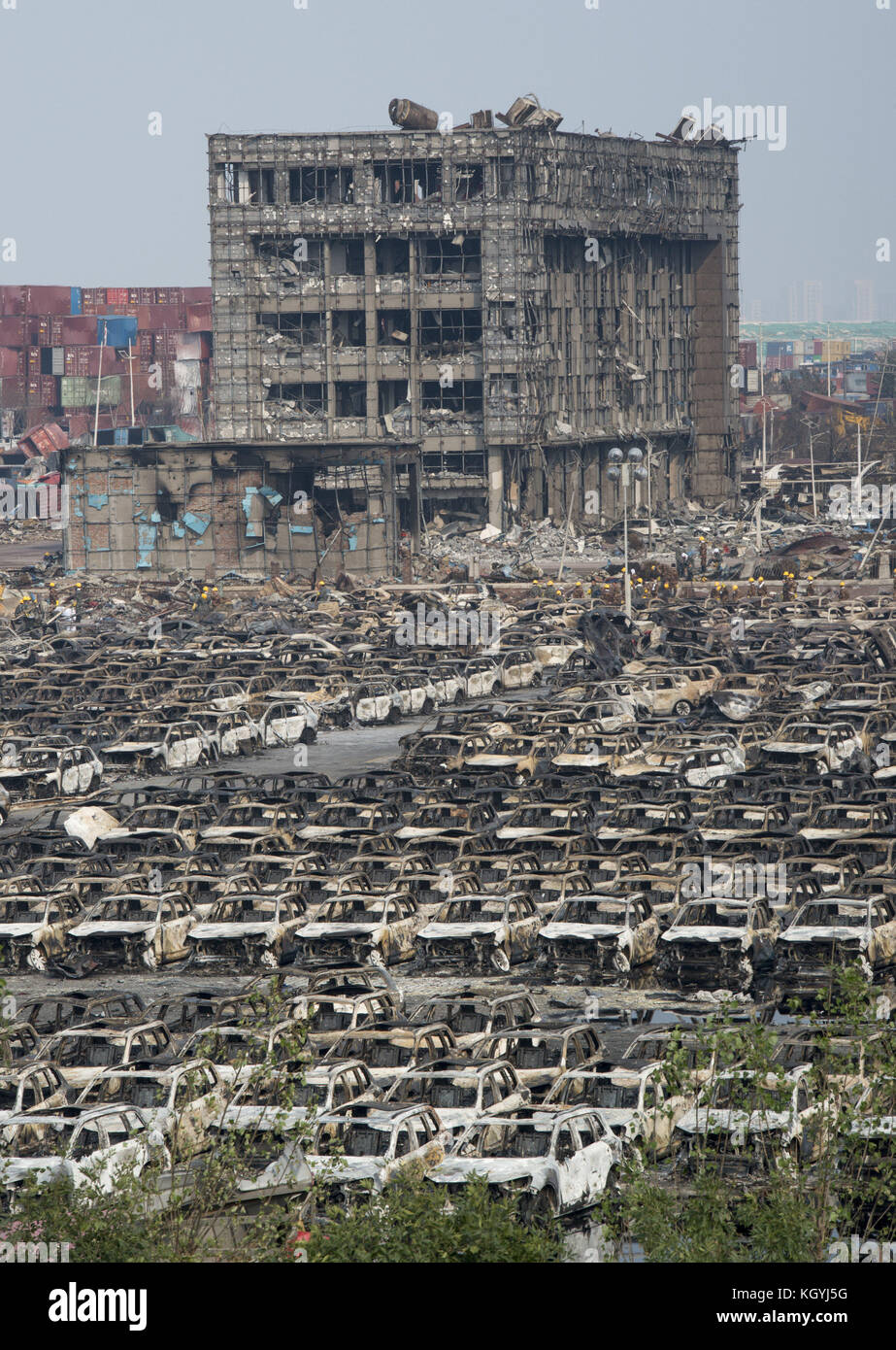 Tianjin, China. 17th Aug, 2015. Tianjin Explosion aftermath, blast site ...