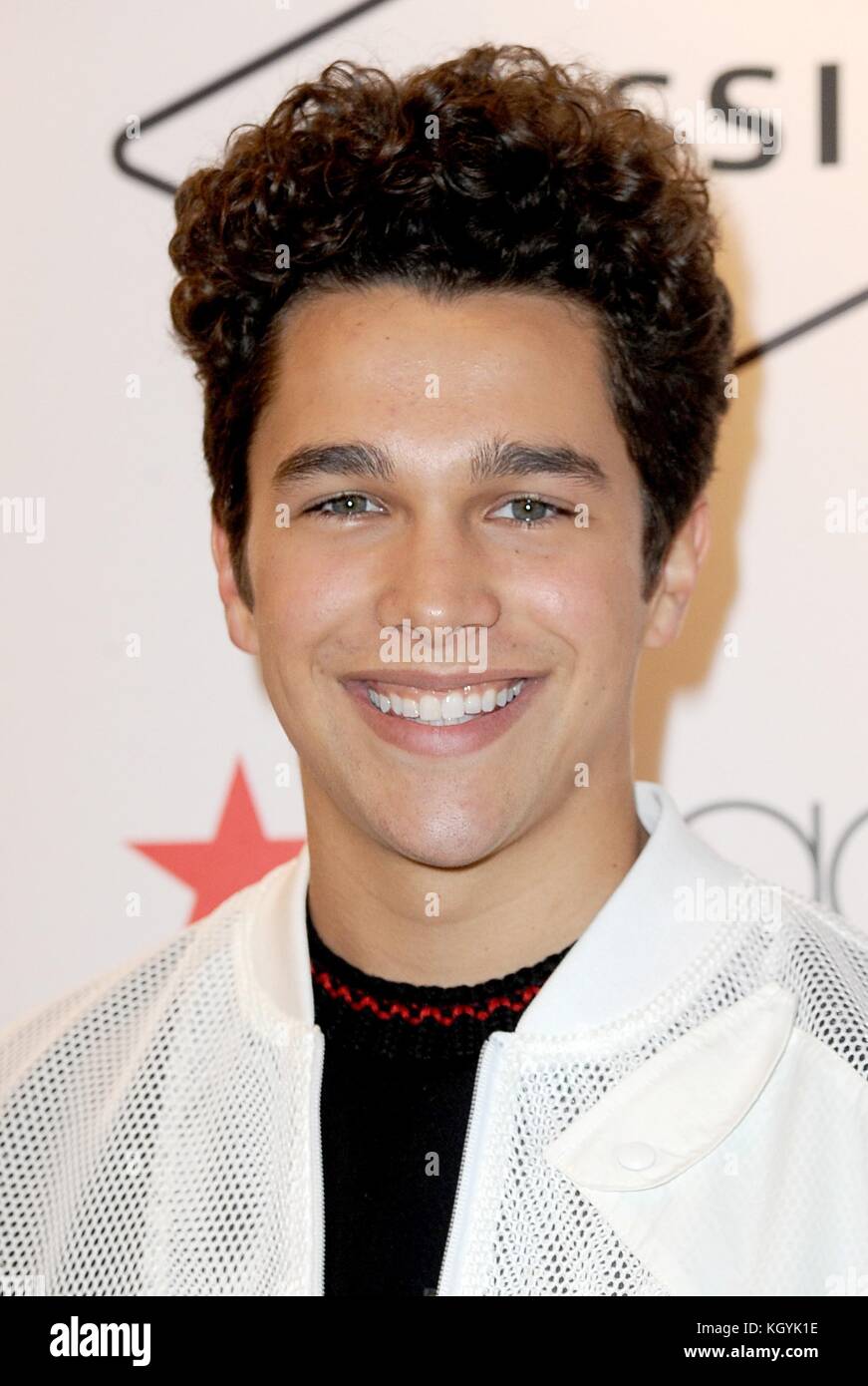 New York, NY, USA. 10th Nov, 2017. Austin Mahone at in-store appearance ...