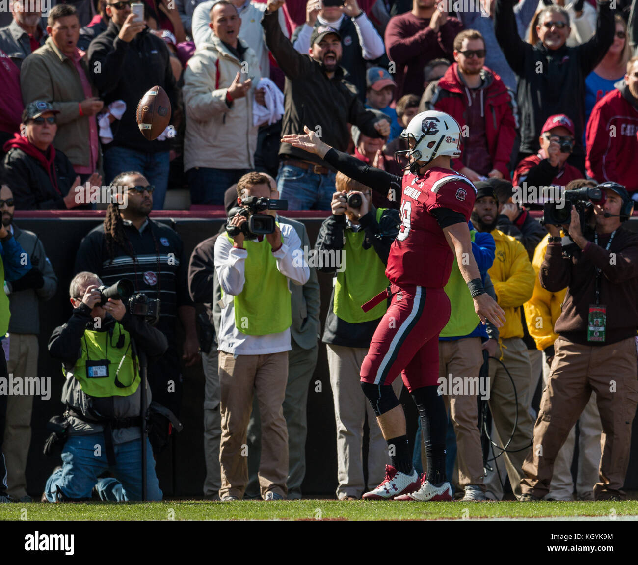 November 11, 2017: Jake Bentley (19) of the South Carolina celebrates ...