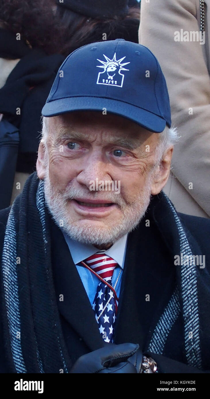 November 11, 2017 - New York, New York, U.S. - New York City Veteran's ...