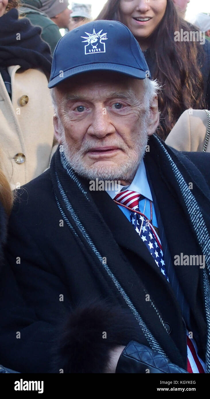 November 11, 2017 - New York, New York, U.S. - New York City Veteran's ...
