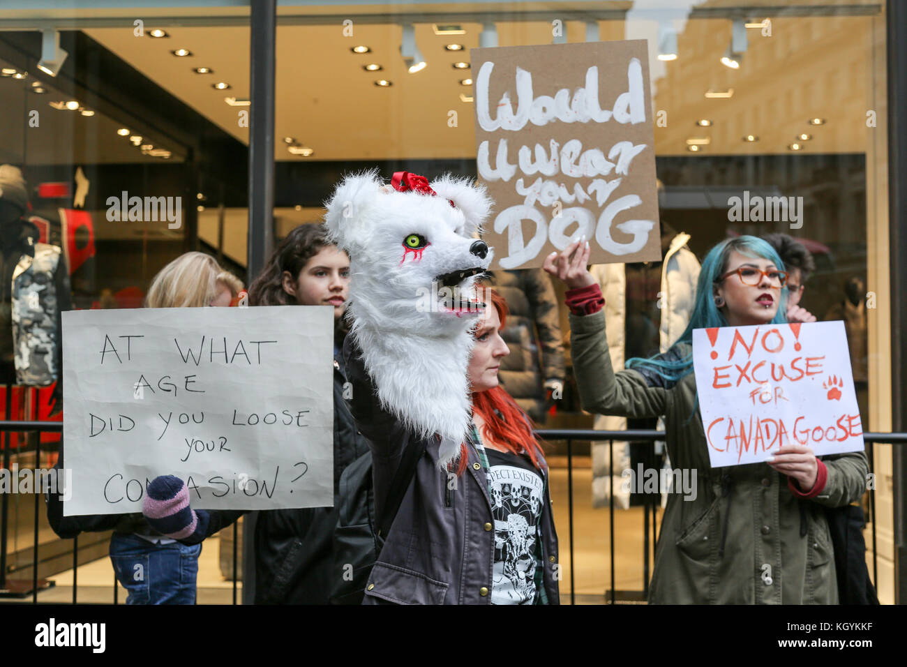 London, UK. 11th Nov, 2017. Anti fur protesters demonstrate outside the ...