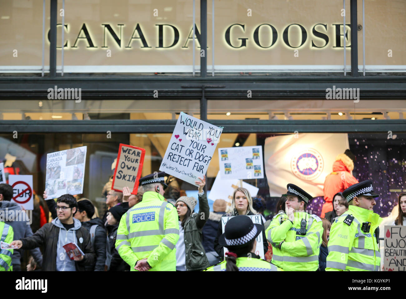 London, UK. 11th Nov, 2017. Anti fur protesters demonstrate outside the ...