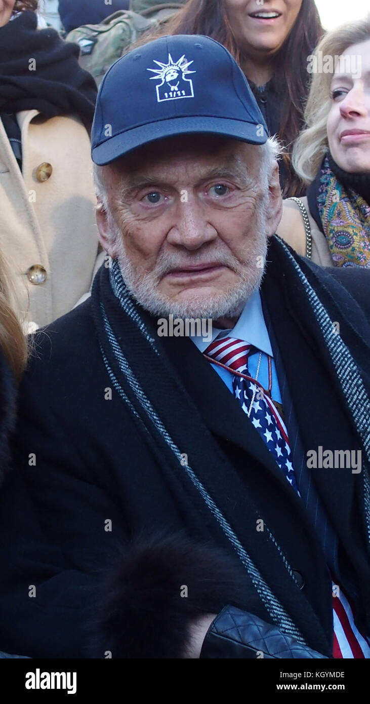 New York, New York, USA. 11th Nov, 2017. New York City Veteran's Day ...