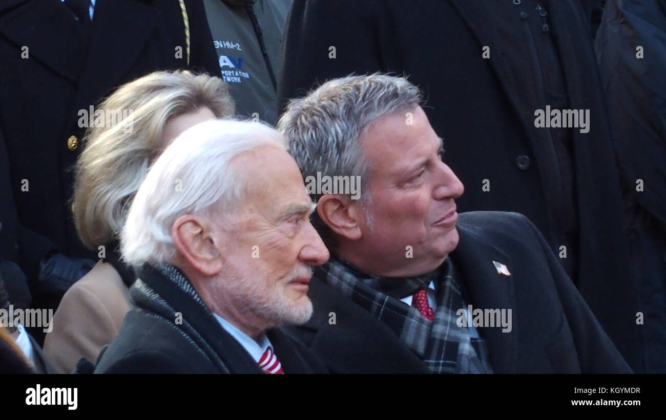 New York, New York, USA. 11th Nov, 2017. New York City Veteran's Day ...