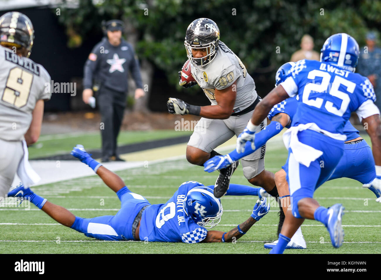 Nashville. 11th Nov, 2017. Vanderbilt Commodores tight end Jared ...