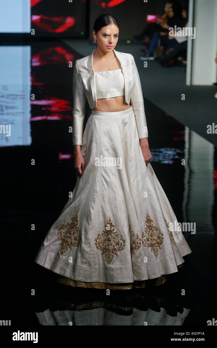 Shenena Sethi showcases latest collection at the National Asian Wedding ...