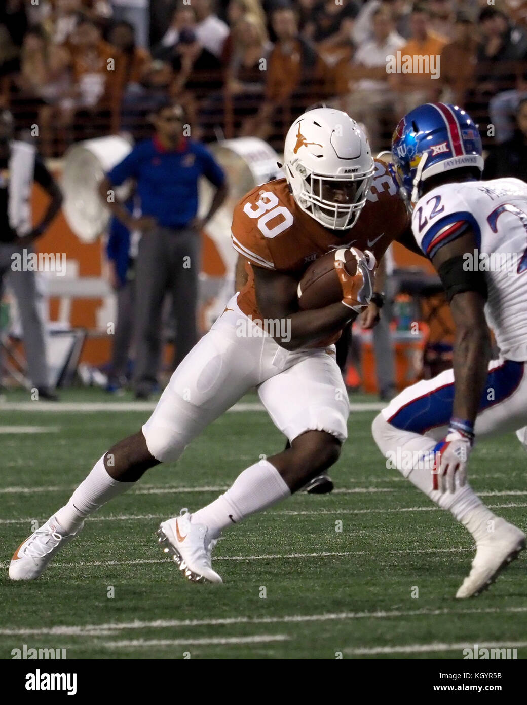 Nov 11, 2017. Toneil Carter #30 of the Texas Longhorns in action as he ...