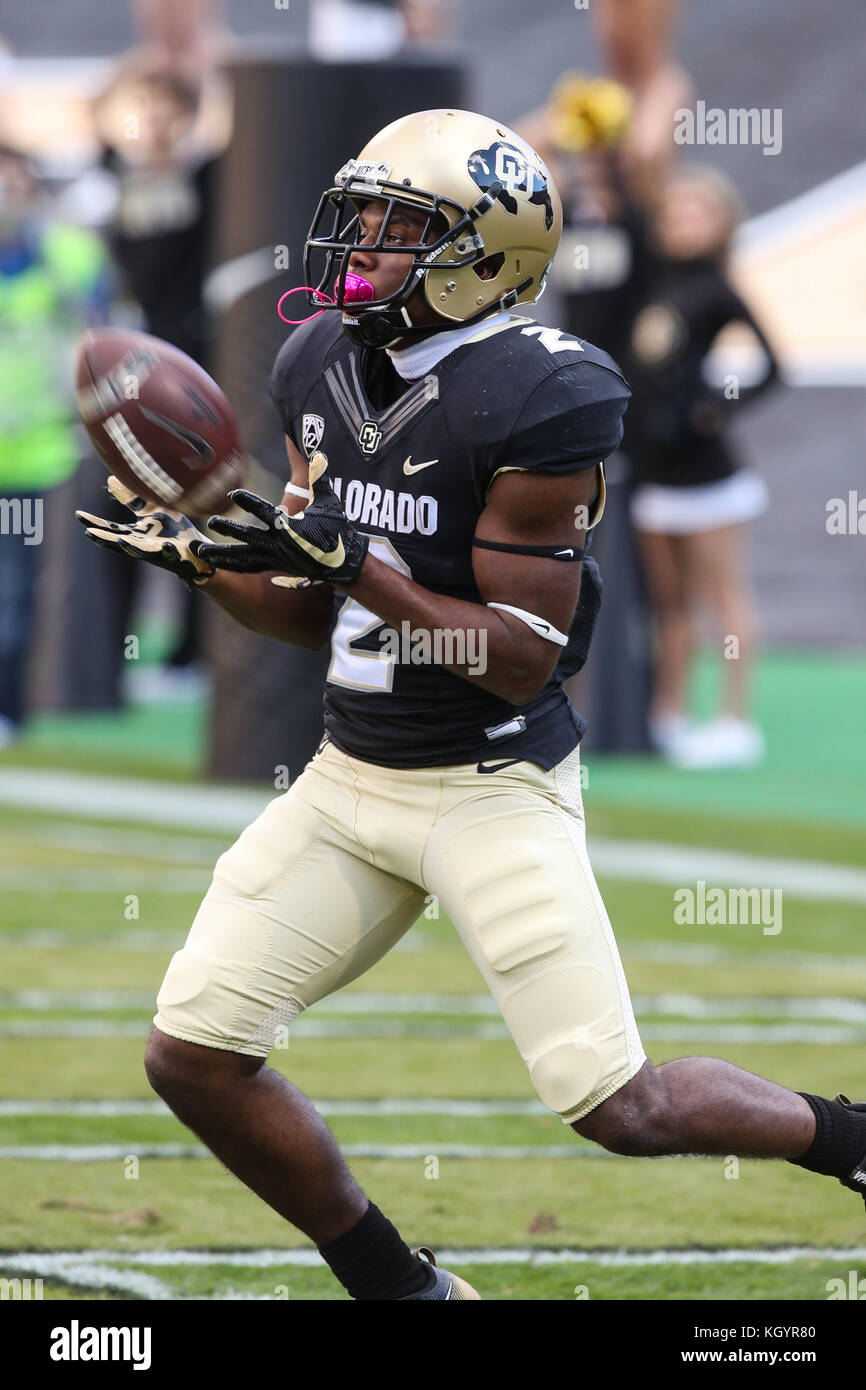 Folsom Field. 11th Nov, 2017. Colorado kick returner Devin Ross returns ...
