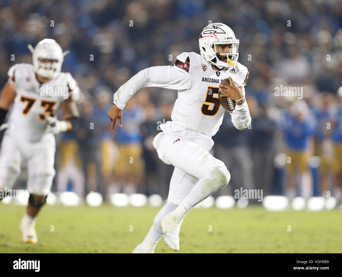 November 11, 2017 Arizona State Sun Devils quarterback Manny Wilkins #5 ...