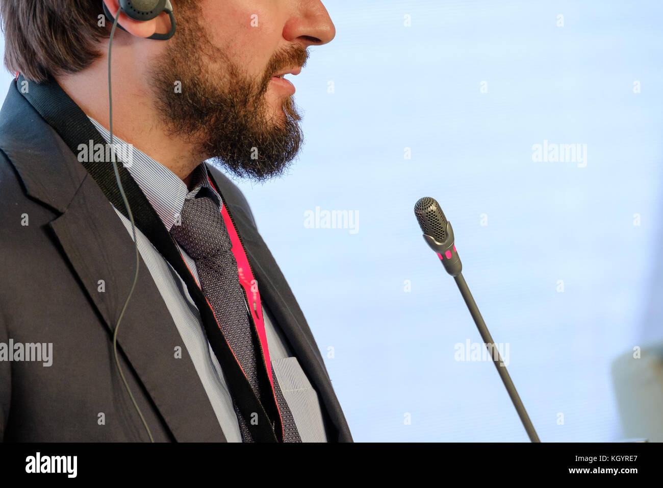 Man speaking at the conference Stock Photo - Alamy