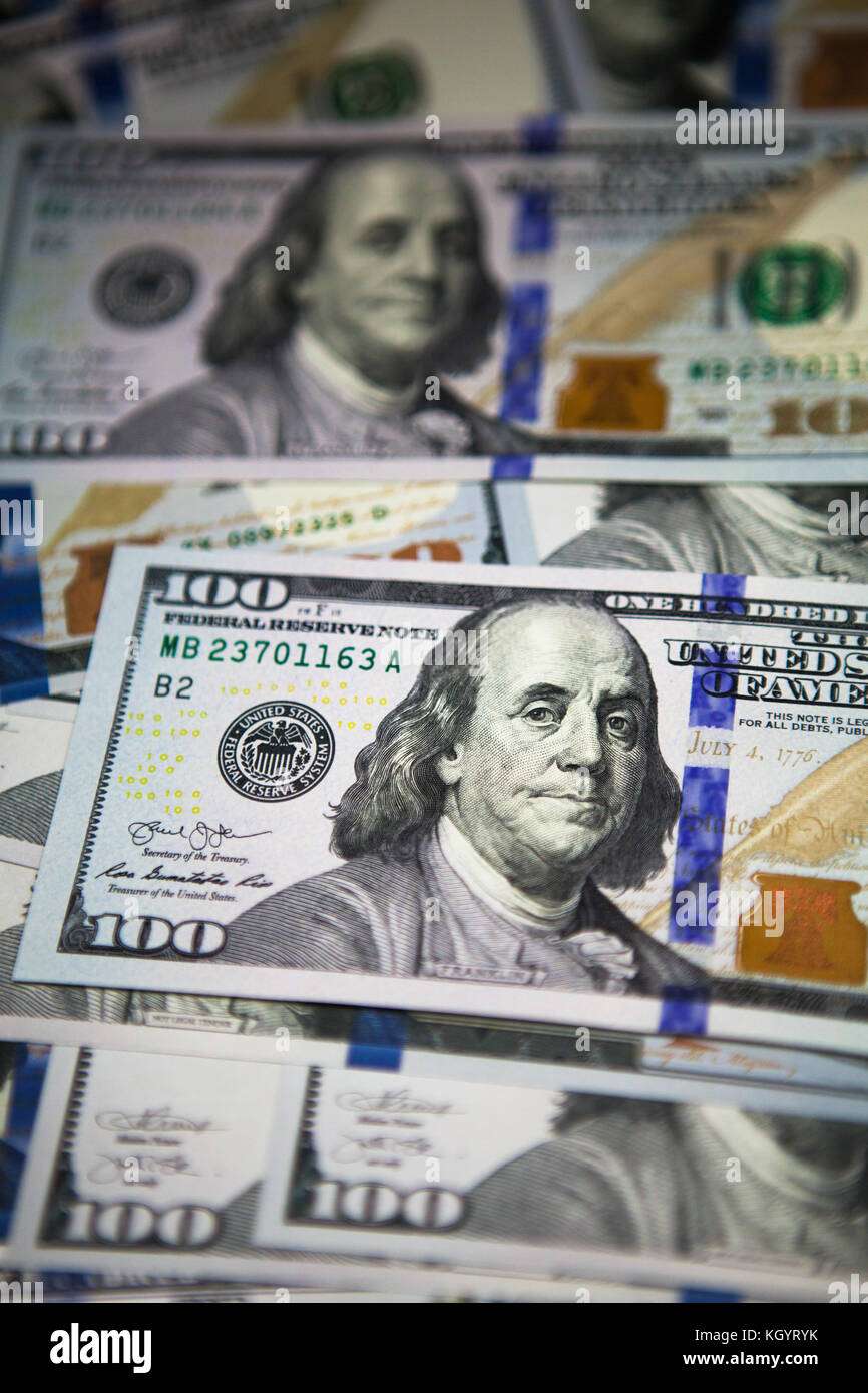 Money interest rates dollar benjamin franklin hi-res stock photography ...