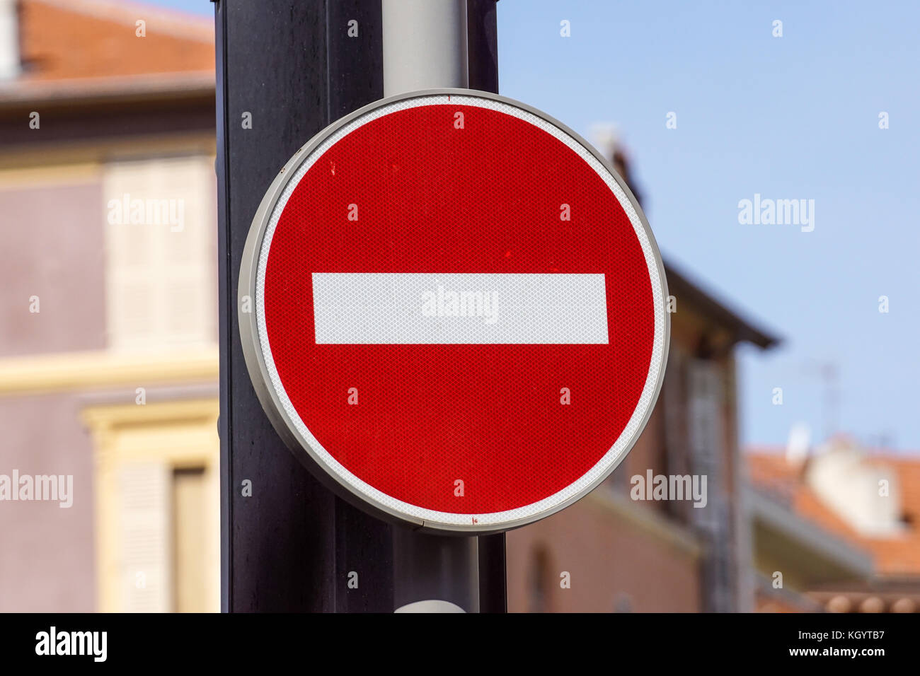 Isolated no entry sign hi-res stock photography and images - Alamy