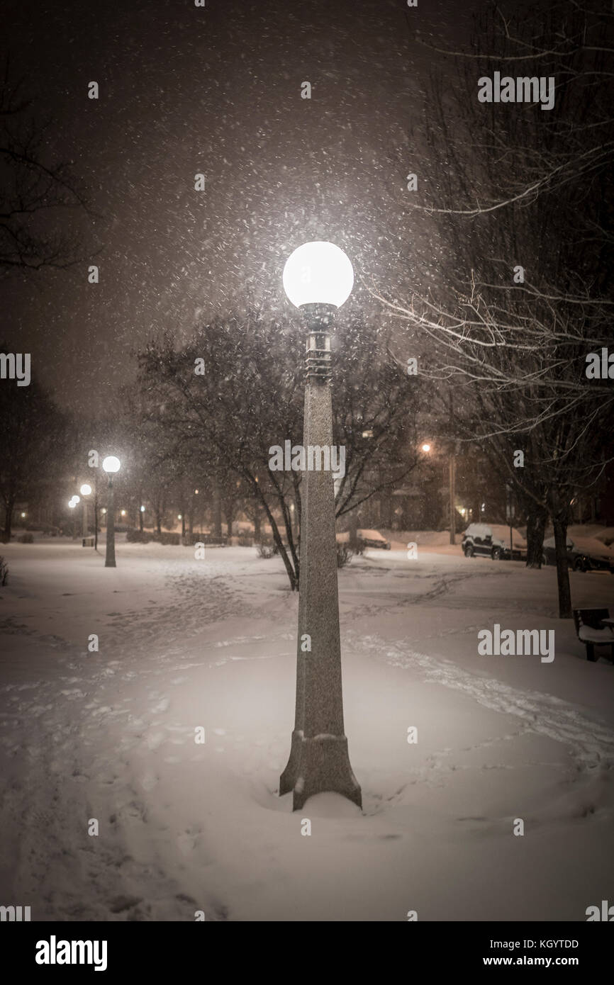 Evening winter scene Stock Photo - Alamy