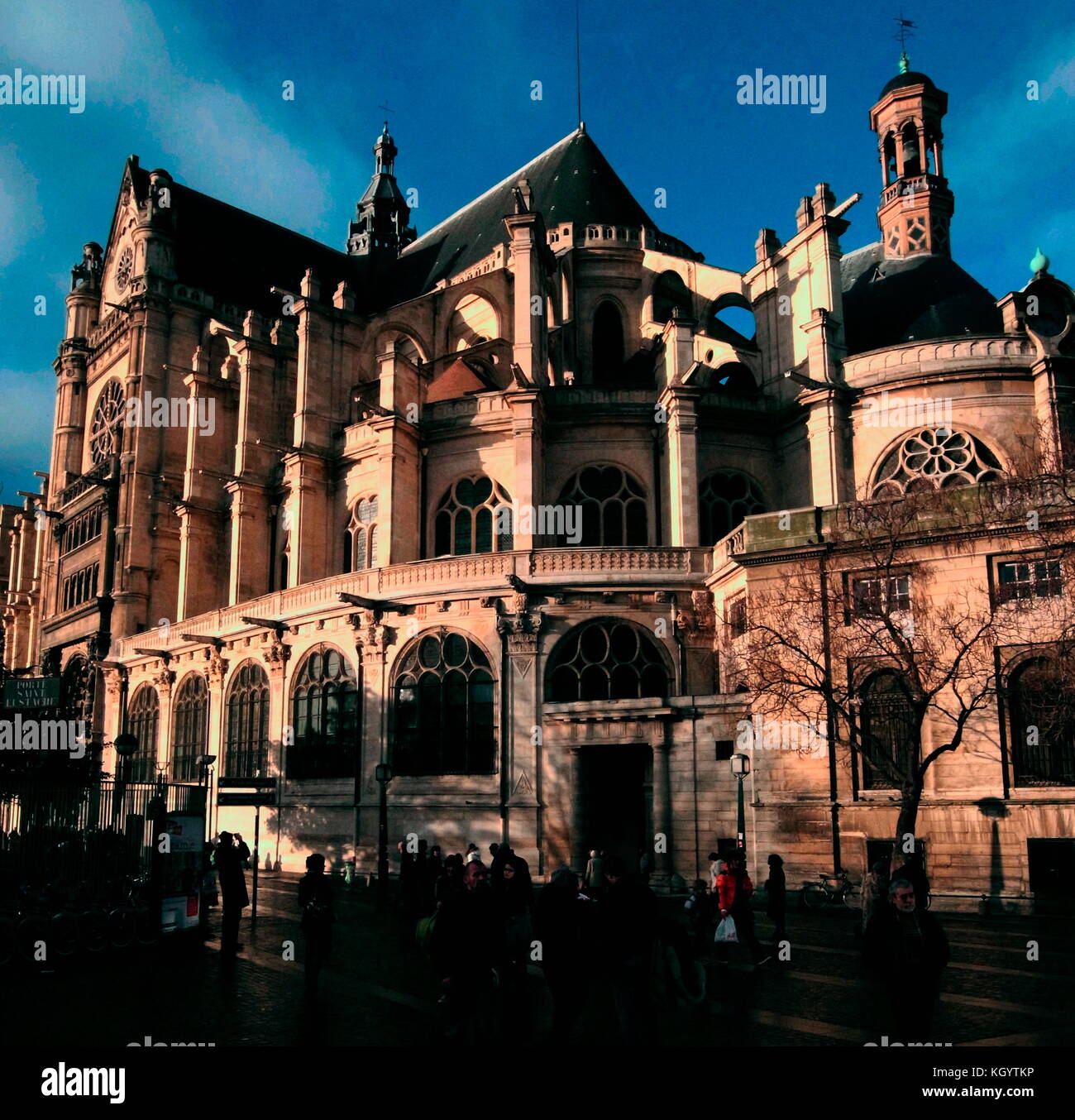 Je week end hi-res stock photography and images - Alamy