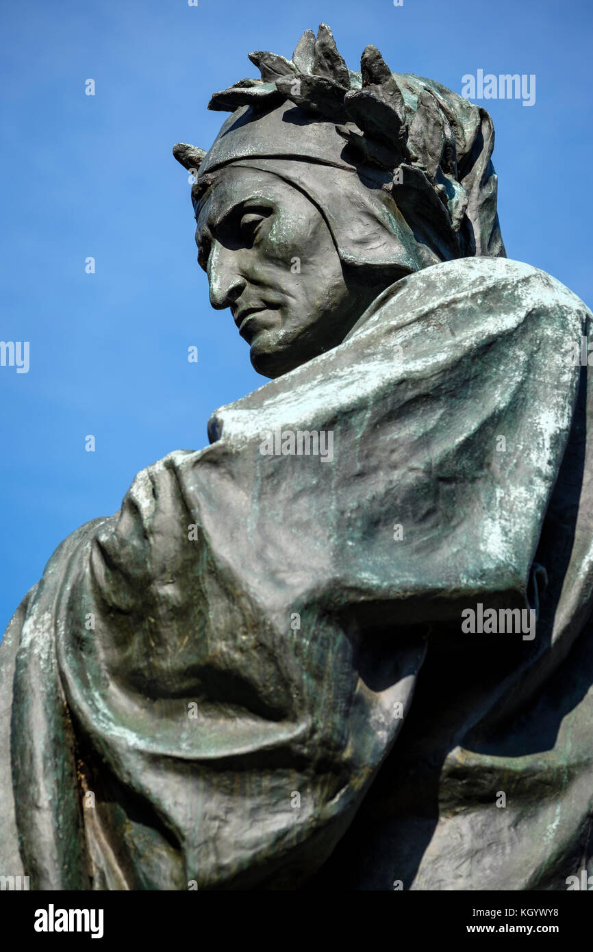 Divine comedy dante hi-res stock photography and images - Alamy