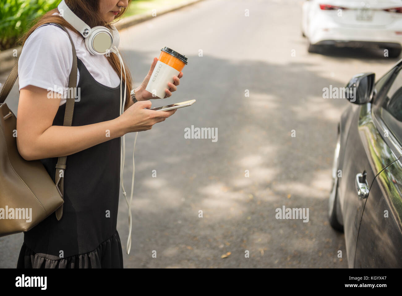 Checking email hi-res stock photography and images - Alamy