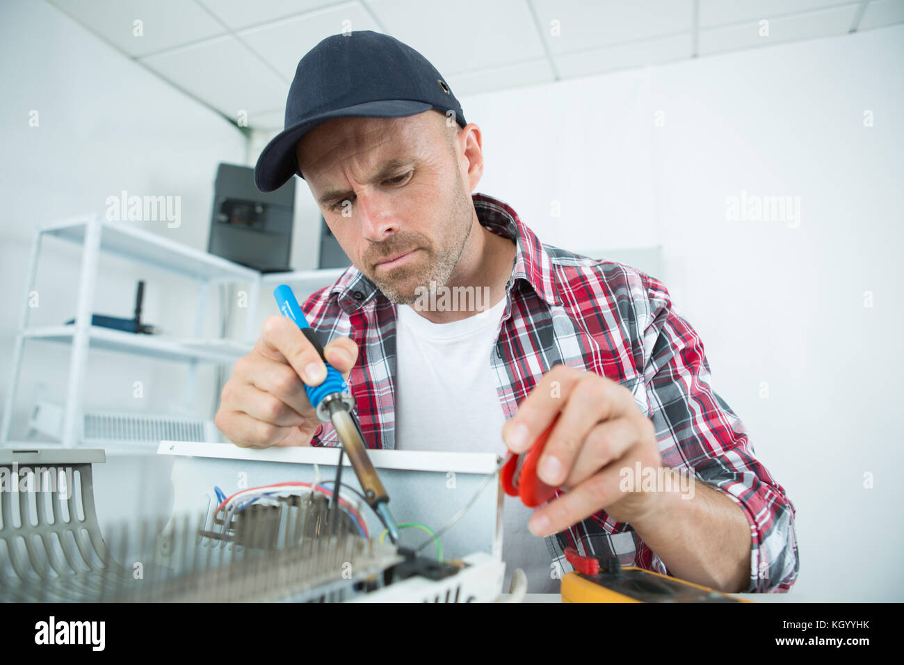 Test component parts hi-res stock photography and images - Alamy