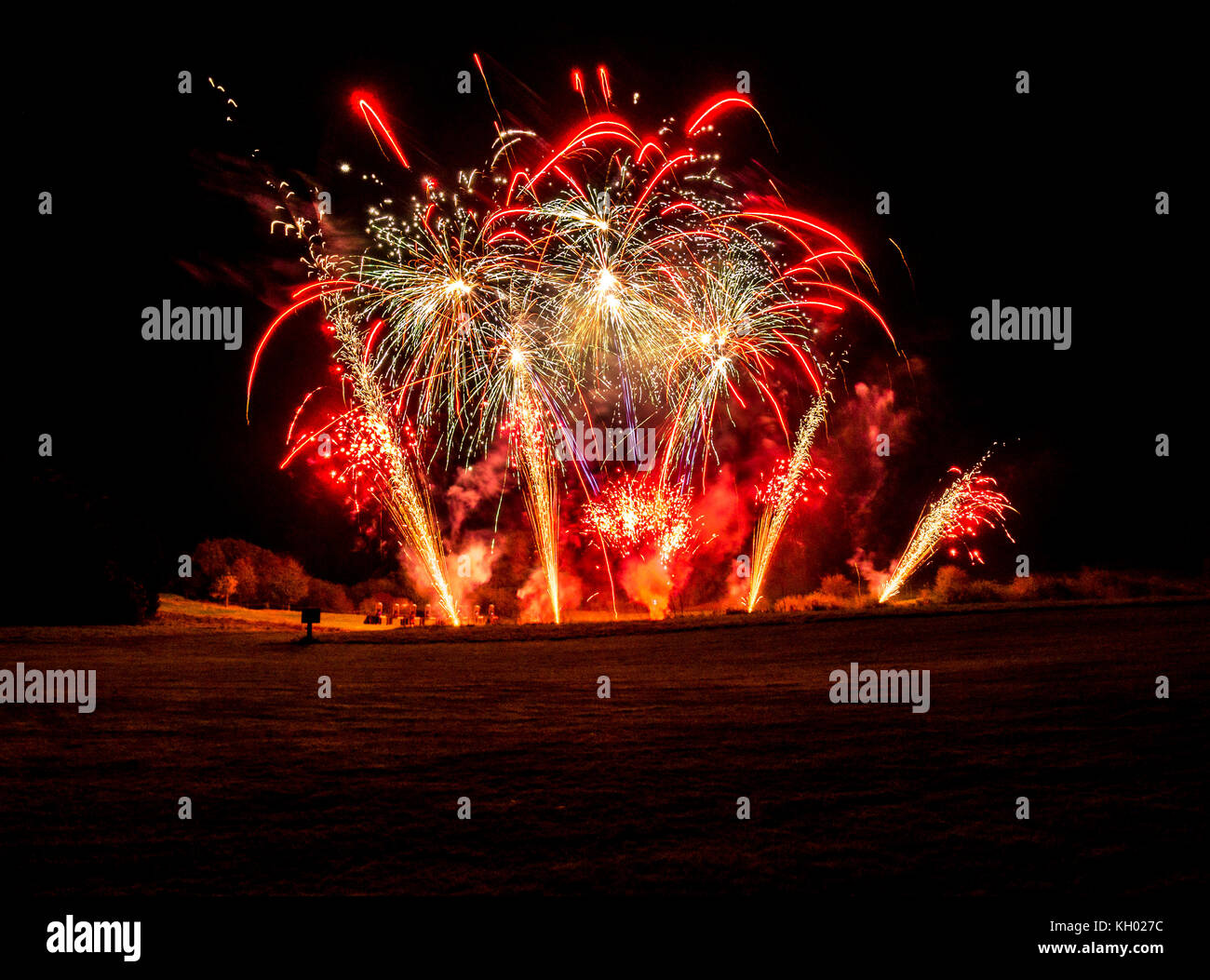 Leeds castle Fireworks spectacular, Maidstone, Kent, uk 05 November ...