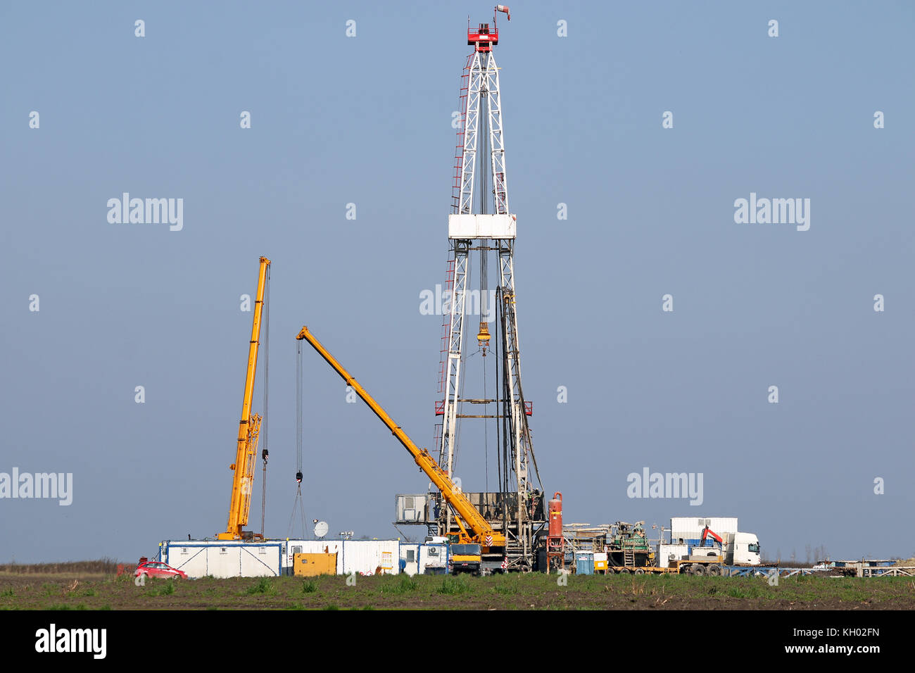 Crane industrial industry hi-res stock photography and images - Alamy