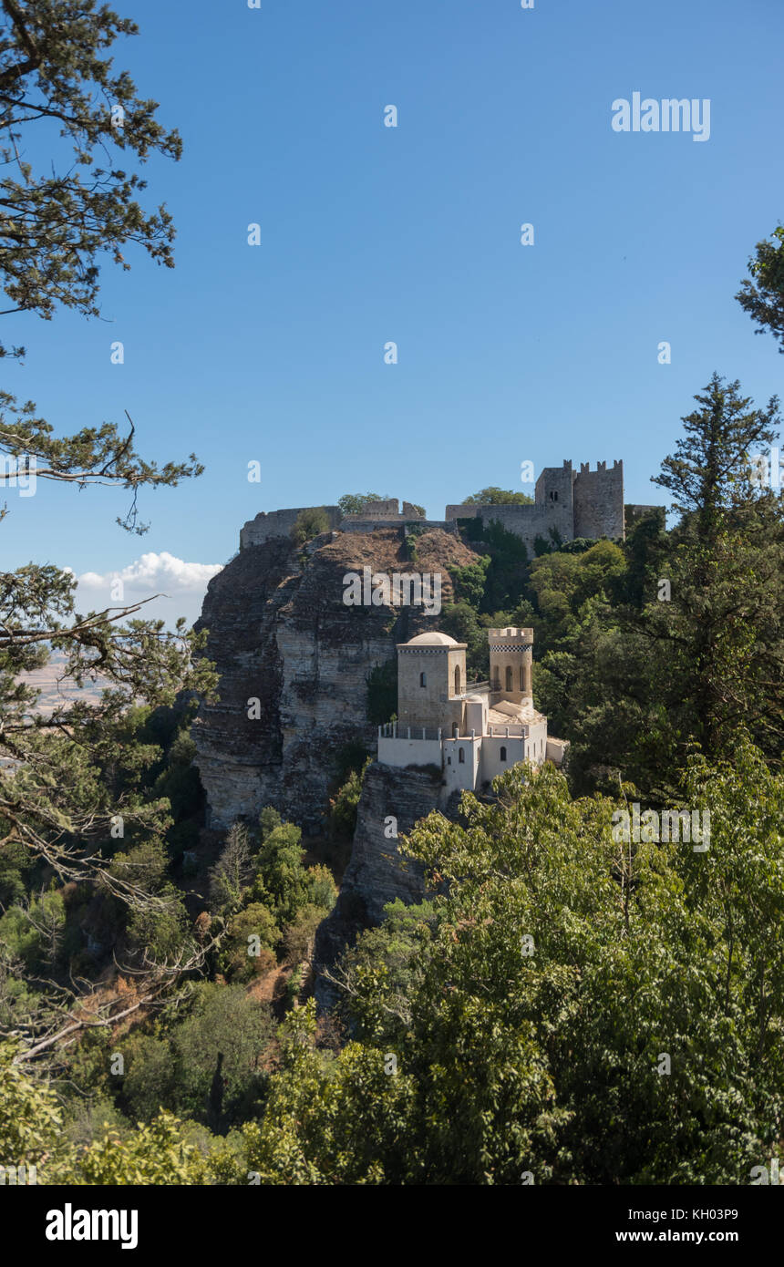 The Torretta Pepoli - Little castle and medieval Castle of Venus in ...