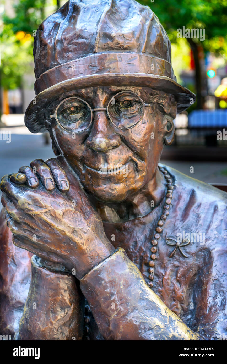 Louise Mckinney Famous Five Women Valiant Five Calgary Alberta Canada ...